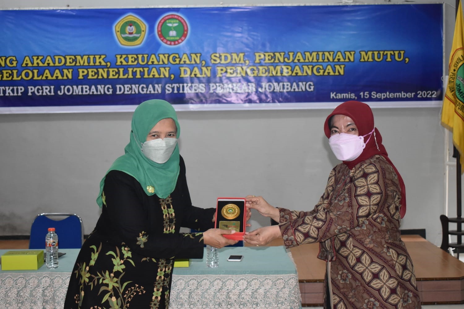 Kunjungan Studi Banding ke STKIP PGRI Jombang – STIKES PEMKAB JOMBANG